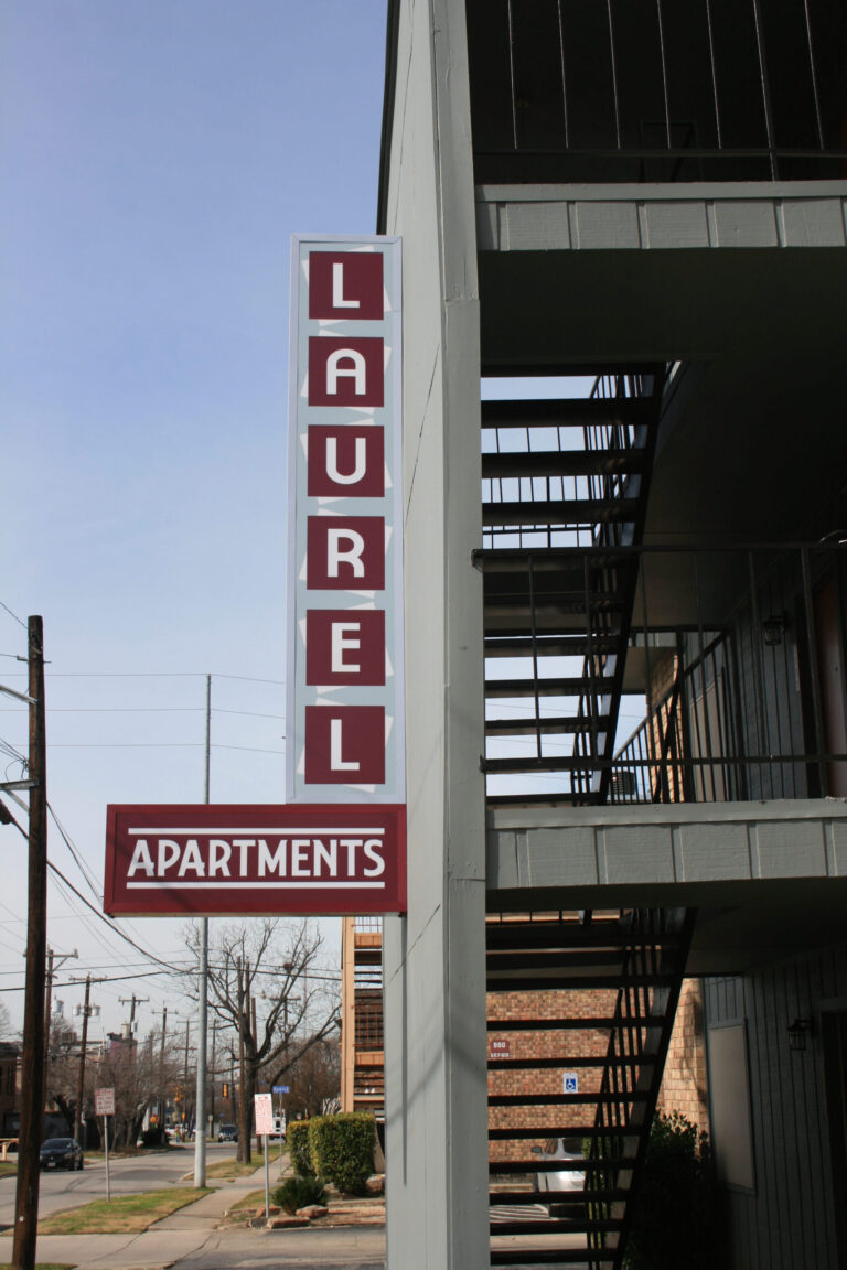 The Laurel Apartments - Downtown San Antonio Apartments